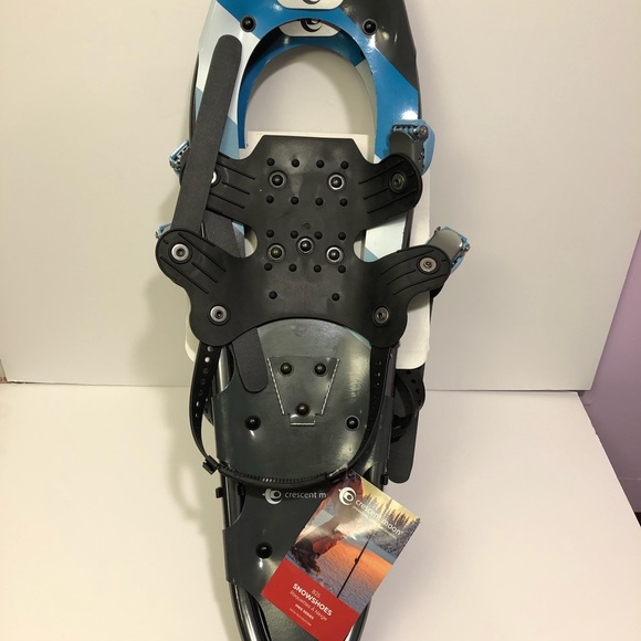 Crescent | Accessories | Crescent Moon Hike Series 825 Snowshoes | Poshmark